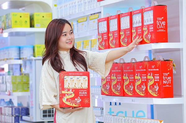TH true NUT & TH true OAT với thông điệp "Vị Hạnh Phúc – Xuân Sung Túc"